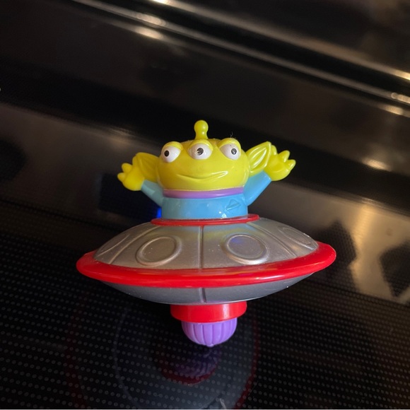 Disney | Toys | 999 Mcdonalds Toy Story 2 Little Green Alien Spinning ...